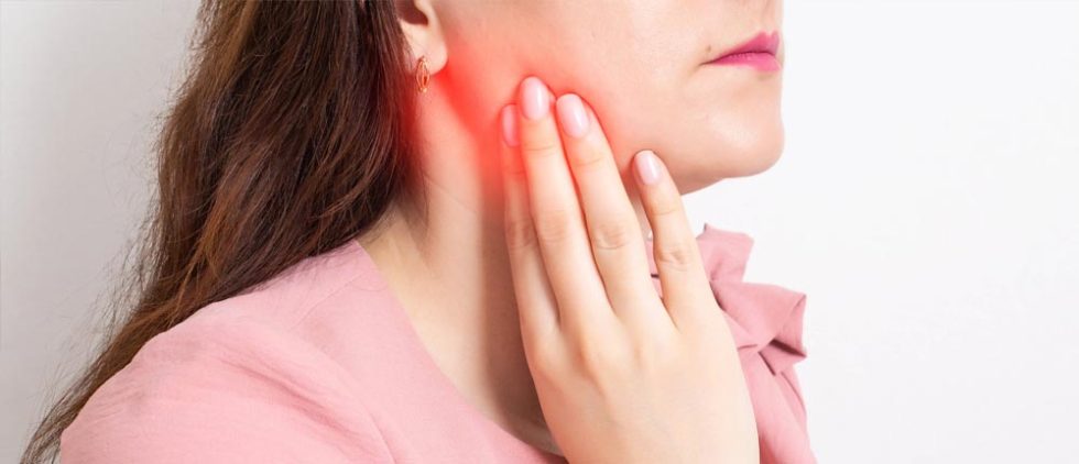 ¿Tienes una infección en una muela? - Institut Implantològic Dental